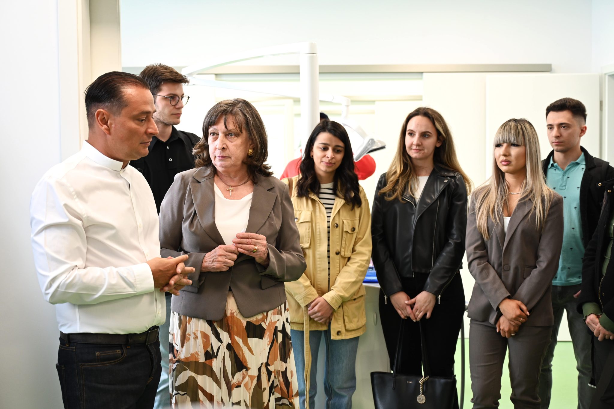 Clinica de Stomatologie din Sectorul 4 se deschide din 17 iunie - Primaria Sector 4